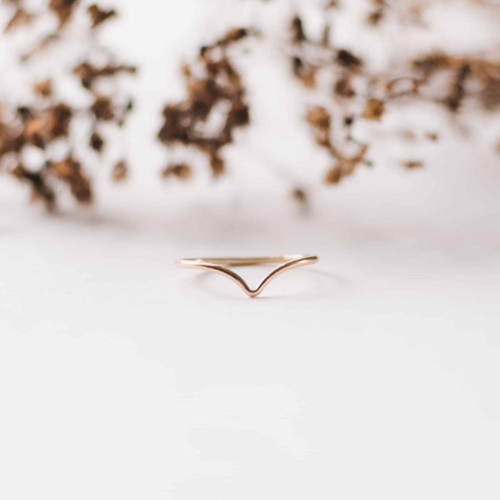 Stacking Ring with Simple Wave – Sela Designs