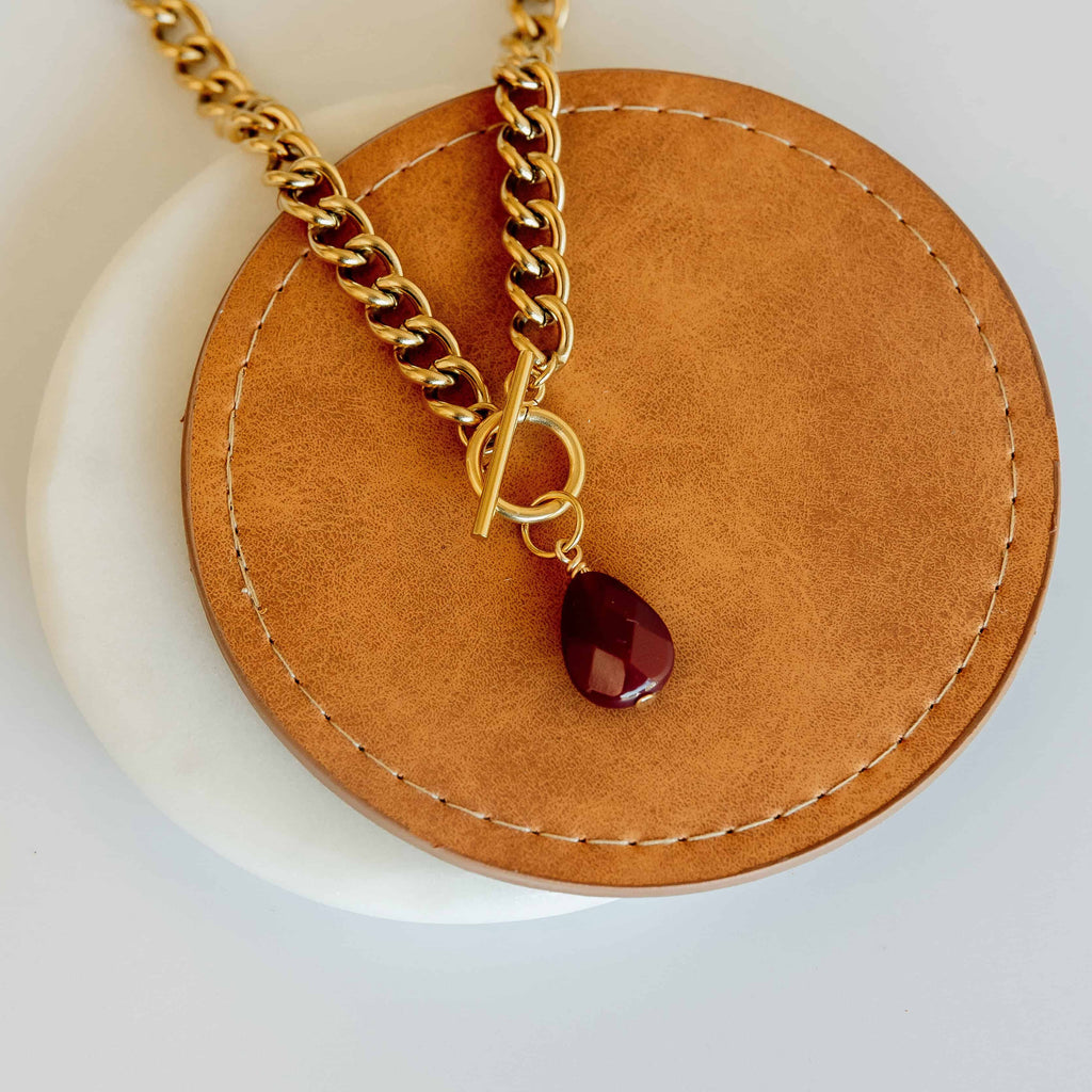 Isabel Necklace – Gold Plated Chain with Red Jade Pendant | Sela Designs